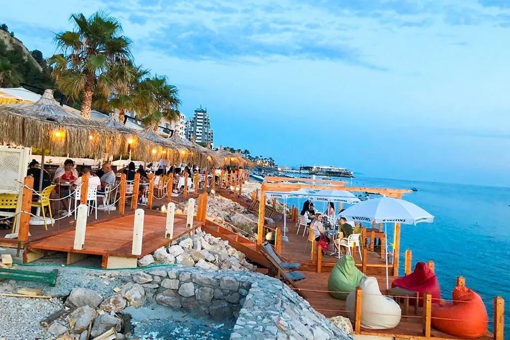 Wakacje w 2 Kitarrat w Albanii z Ecco Holiday - Wczasy na Wakacje.pl