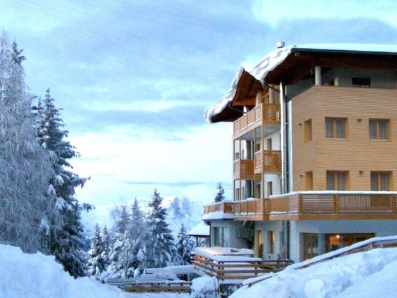 Wakacje w Alpine Mugon we Włoszech z SnowTrex - Wczasy na Wakacje.pl
