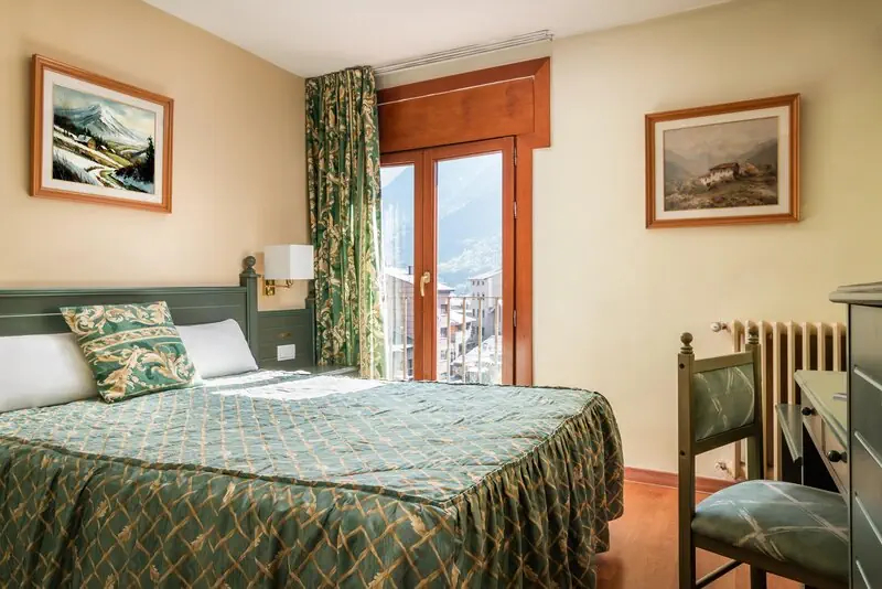 Hotel Sant Jordi - Andora Andora na Wakacje.pl