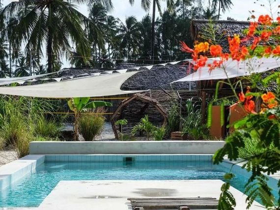 Wakacje w B4 Beach Club w Tanzanii z Exim Tours - Wczasy na Wakacje.pl