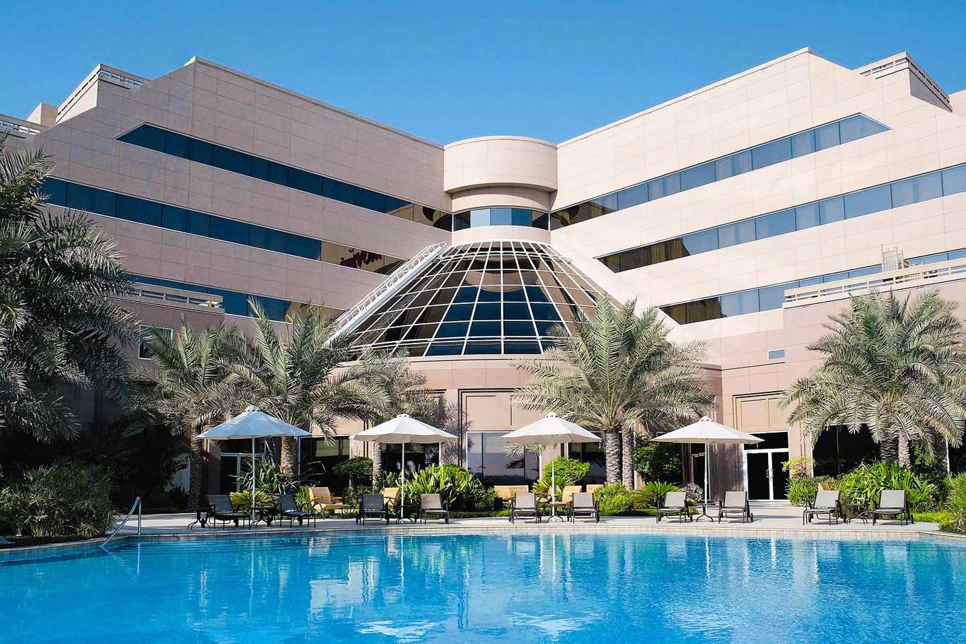 Hotel Movenpick Bahrain - Bahrajn Al Muharraq na Wakacje.pl