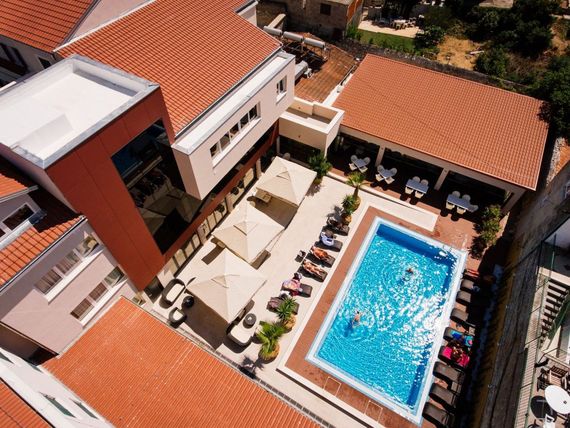 Wakacje w Borovnik w Chorwacji z Europe Mountains - Wczasy na Wakacje.pl