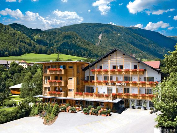 Wakacje w Brotz we Włoszech z Exim Tours - Wczasy na Wakacje.pl