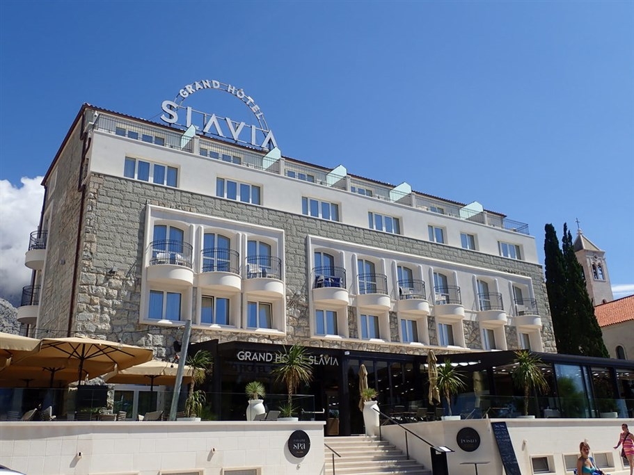 Hotel Grand Slavia - Chorwacja Dalmacja Południowa na Wakacje.pl