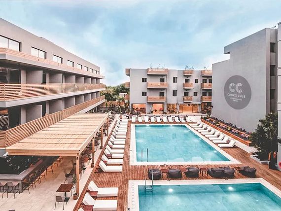 Wakacje w Cooks Club Hersonissos (ex The Z Club) w Grecji z Rego-Bis ...