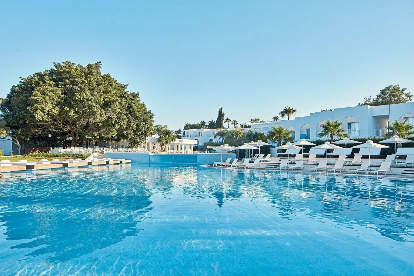 Hotel So Nice Club Resort (ex. So Nice Boutique Suites) - Cypr Cypr ...