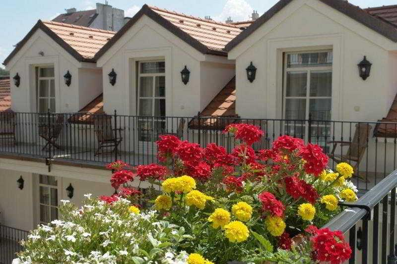 Hotel Angelis - Czechy Kraj Środkowoczeski na Wakacje.pl