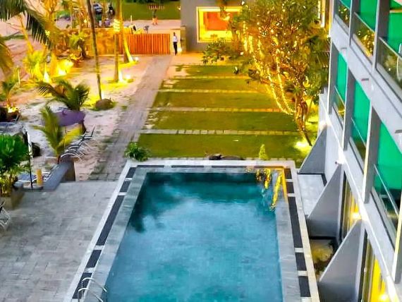 Wakacje w Earls Regent Negombo na Sri Lance z Rainbow - Wczasy na ...