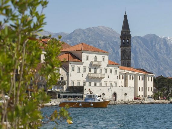 Wakacje w Heritage Grand Perast (ex. Iberostar Heritage Grand Perast) w ...