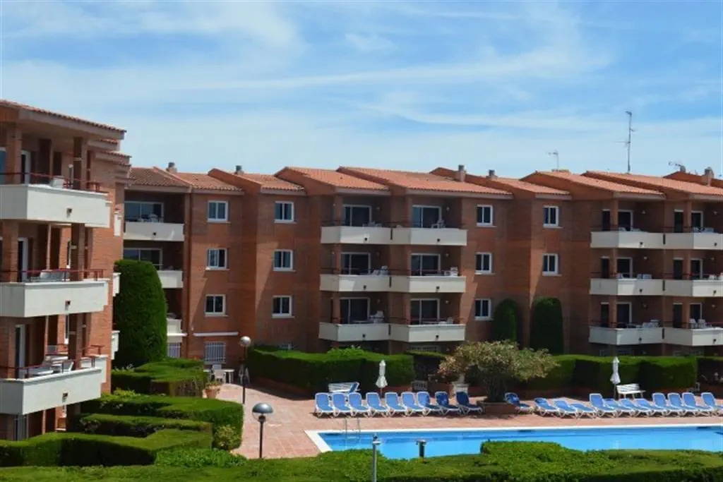 Hotel Residence Pierre et Vacances Comarruga - Hiszpania Costa Dorada ...