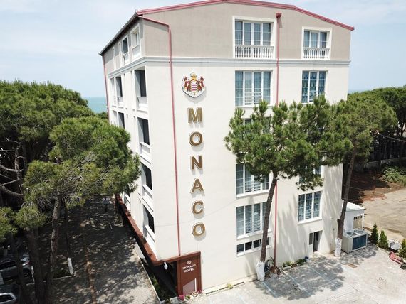 Wakacje w Monaco w Albanii z Rego-Bis - Wczasy na Wakacje.pl