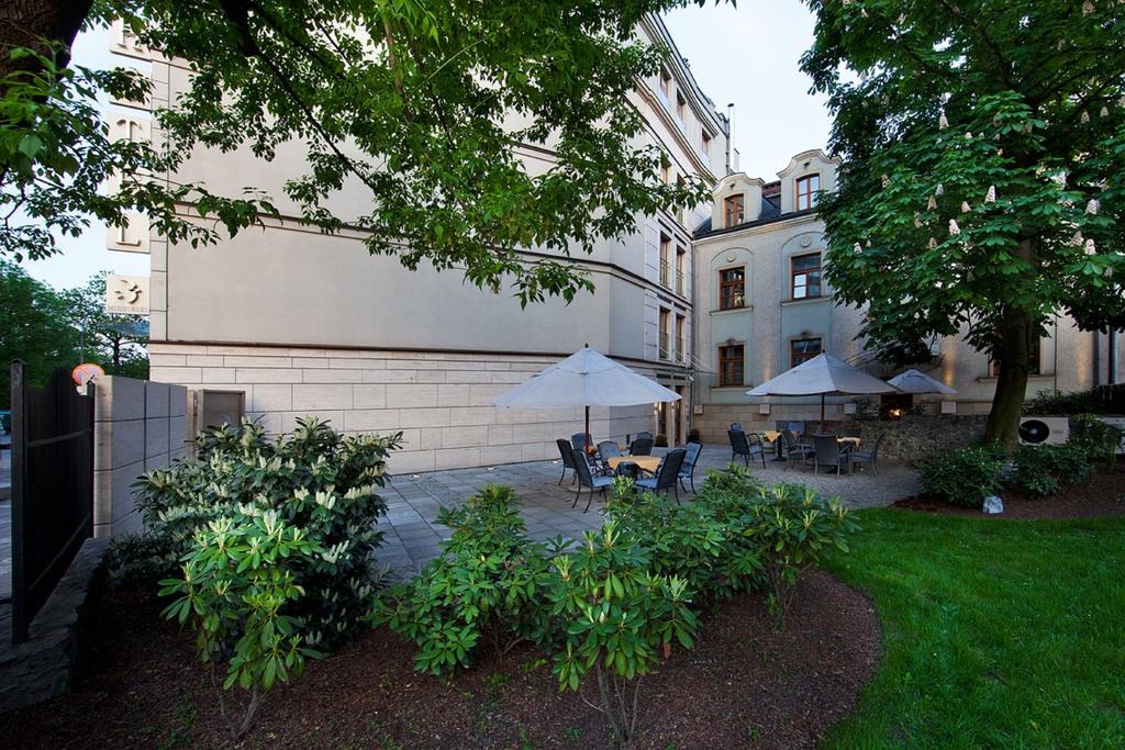 Hotel Blue Swan - Polska Małopolska na Wakacje.pl