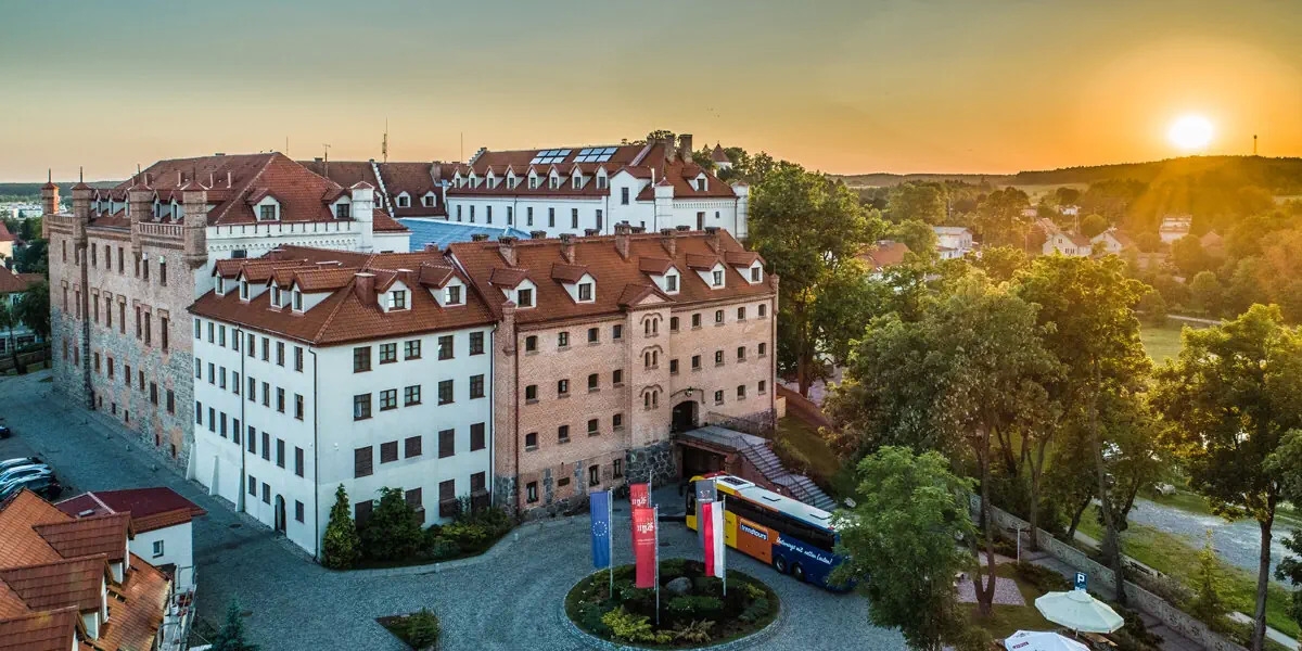 Hotel Zamek Ryn - Polska Warmia i Mazury na Wakacje.pl