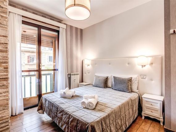 Wakacje w Santa Maria Inn Rome we Włoszech z Exim Tours - Wczasy na ...