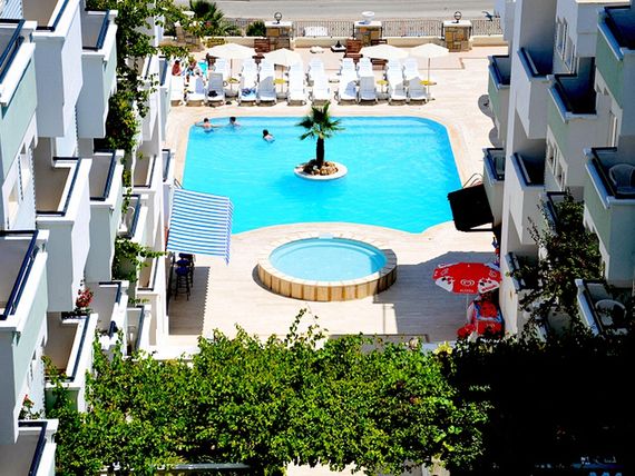 Wakacje w Sunpoint Suites w Turcji z Rego-Bis - Wczasy na Wakacje.pl