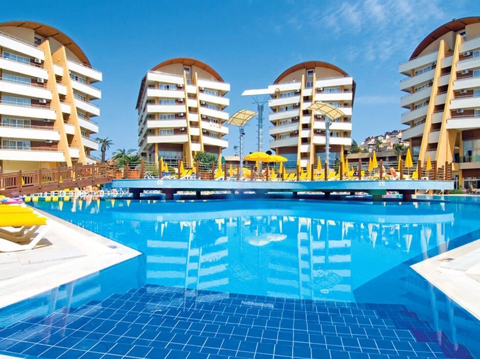 Wakacje w Alaiye Resort & Spa w Turcji z Coral Travel - Wczasy na ...