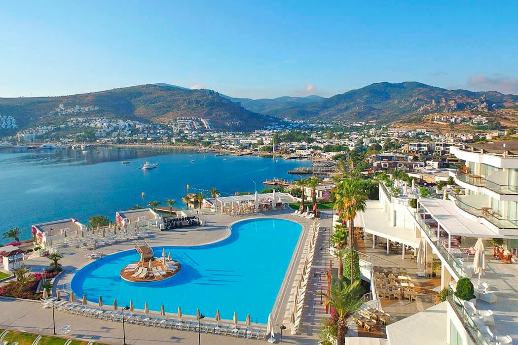 Wakacje w Baia Bodrum w Turcji z Rainbow - Wczasy na Wakacje.pl