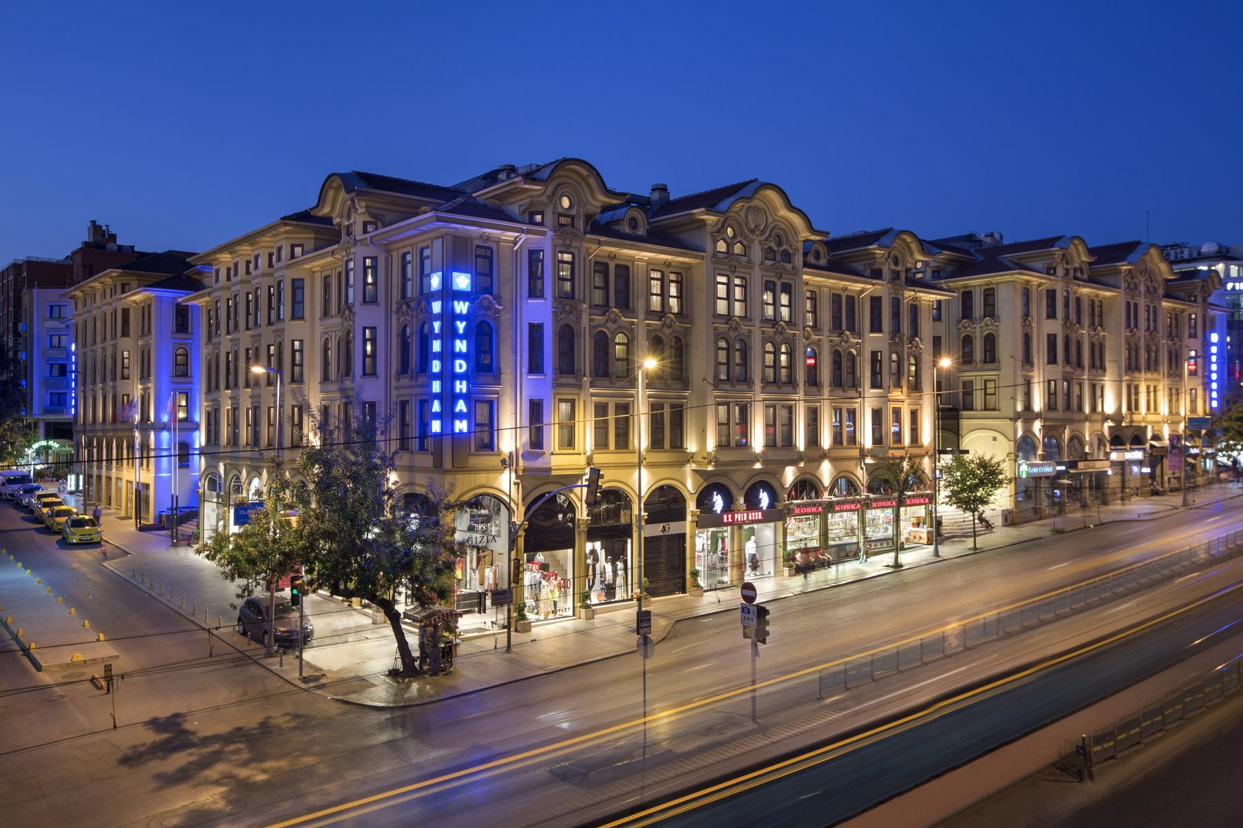 Hotel Crowne Plaza Istanbul Old City - Turcja Stambuł na Wakacje.pl