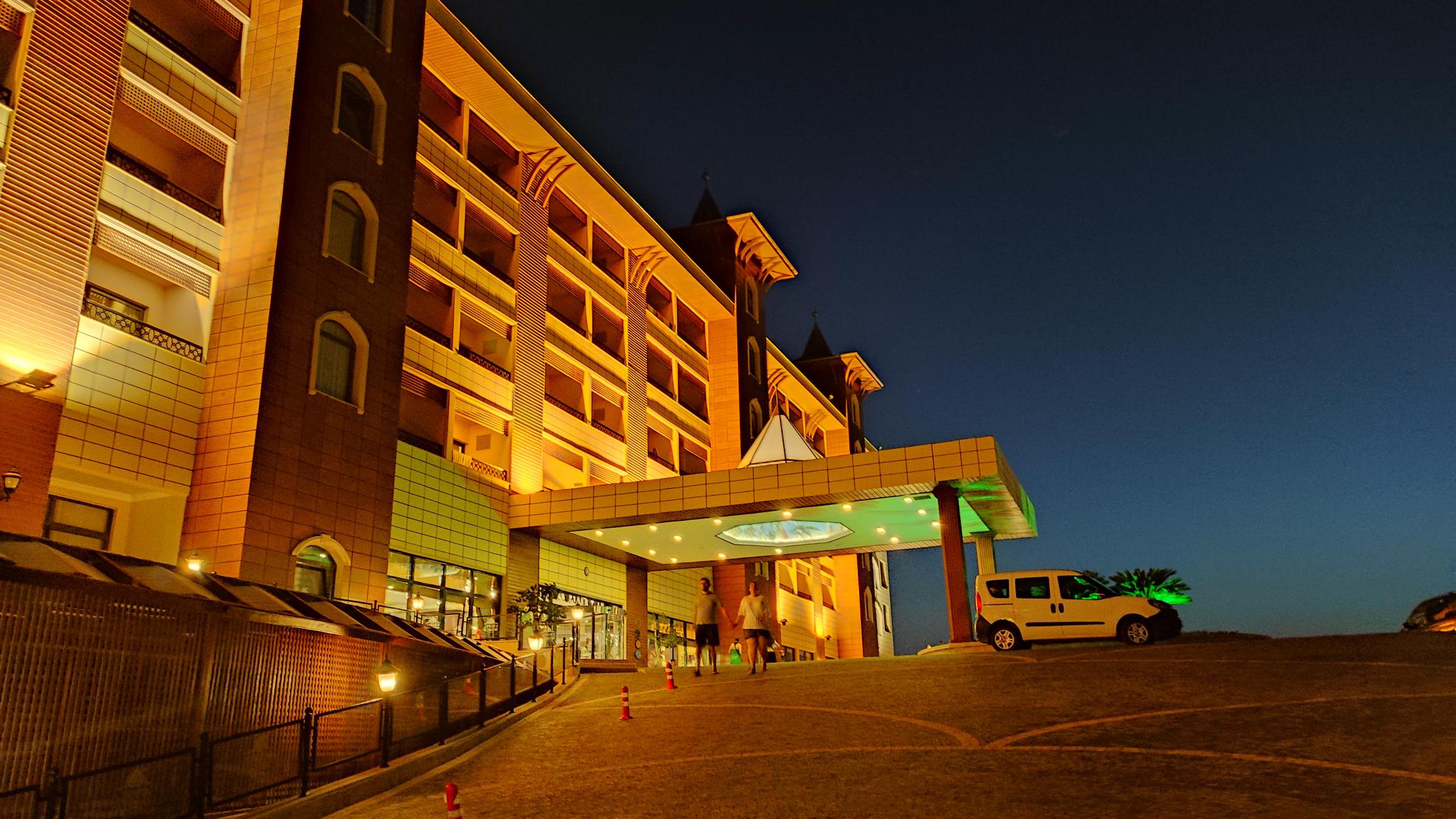 Hotel Utopia World - Turcja Riwiera Turecka na Wakacje.pl