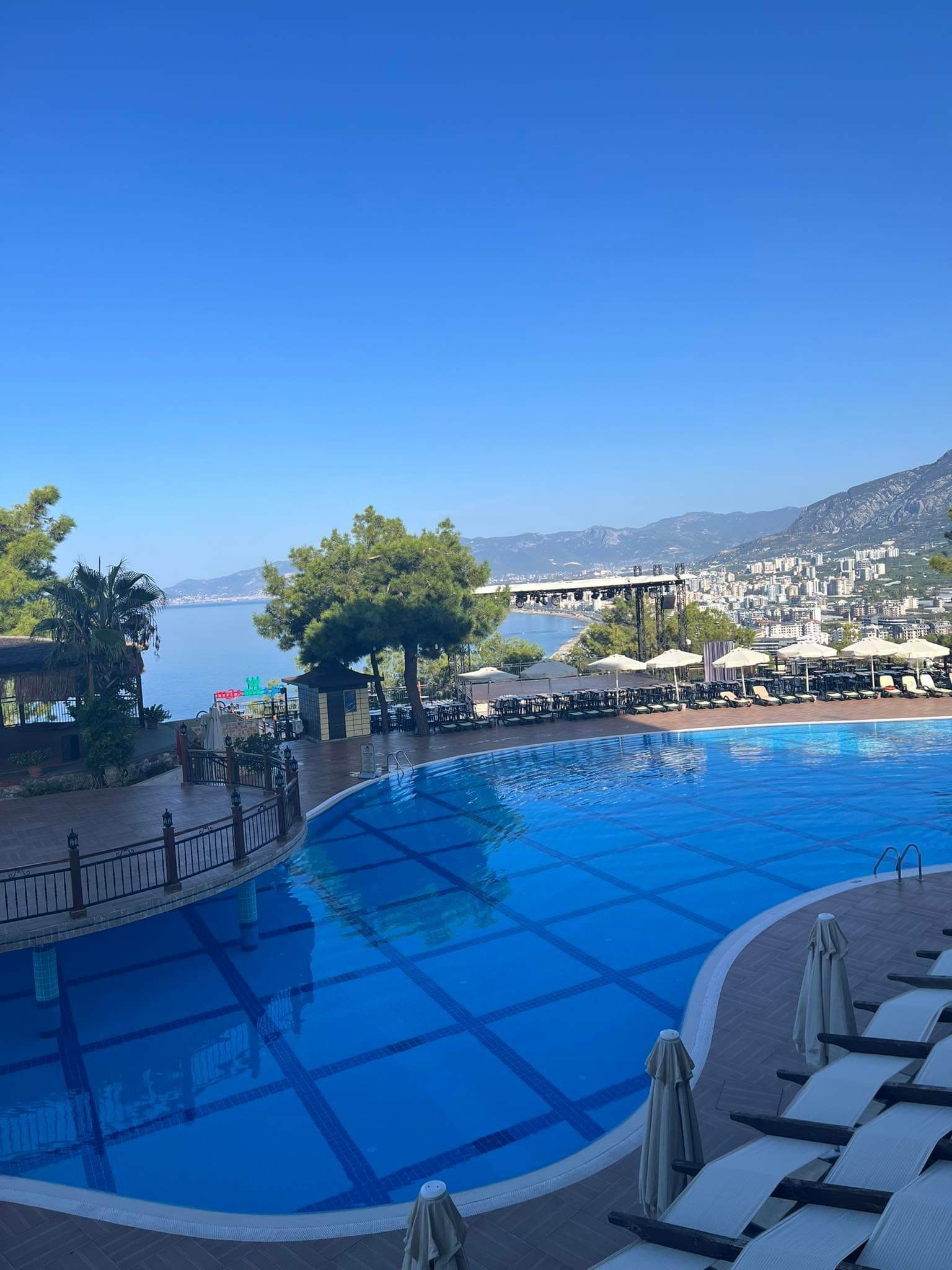Hotel Utopia World - Turcja Riwiera Turecka na Wakacje.pl
