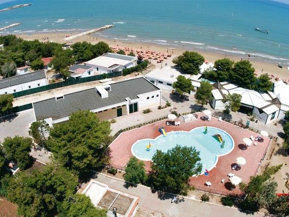 Wakacje w Villagio Spiagga Lunga we Włoszech z Nekera - Wczasy na ...