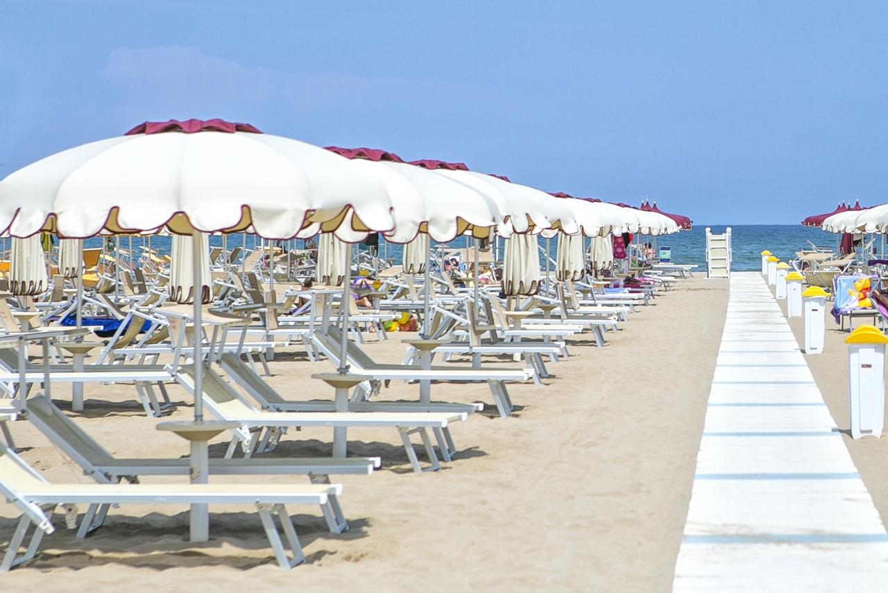 Hotel Aramis - Włochy Emilia Romagna na Wakacje.pl