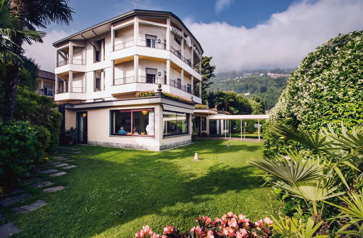 Hotel Lido la Perla Nera - Włochy Jeziora północnych Włoch na Wakacje.pl