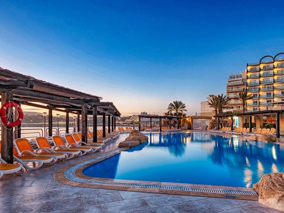 Wakacje w AX Sunny Coast Resort & Spa na Malcie z Itaka - Wczasy na ...